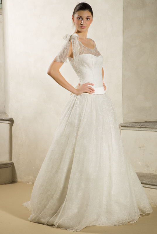Stella Tayler 2013 Bridal Spring Collection – The FashionBrides