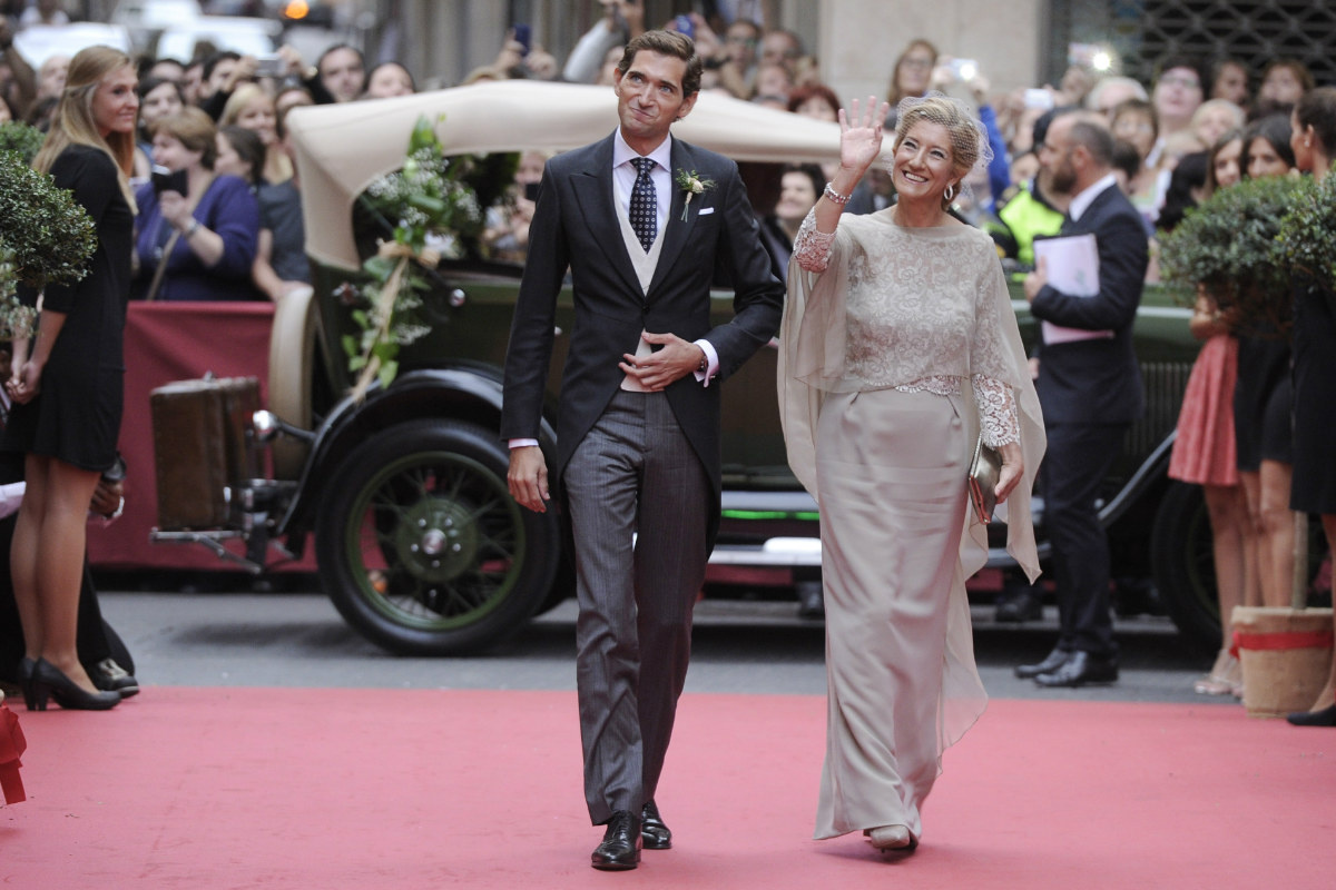 Celebrity Wedding: María Colonques and Andrés Benet – The FashionBrides