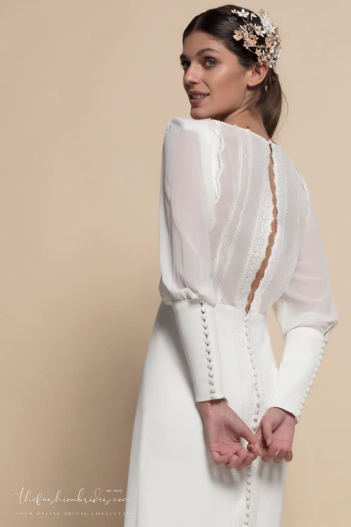 Matilde-Cano-2022-2023-Bridal-Collection-Wedding-Dress (56) – The FashionBrides