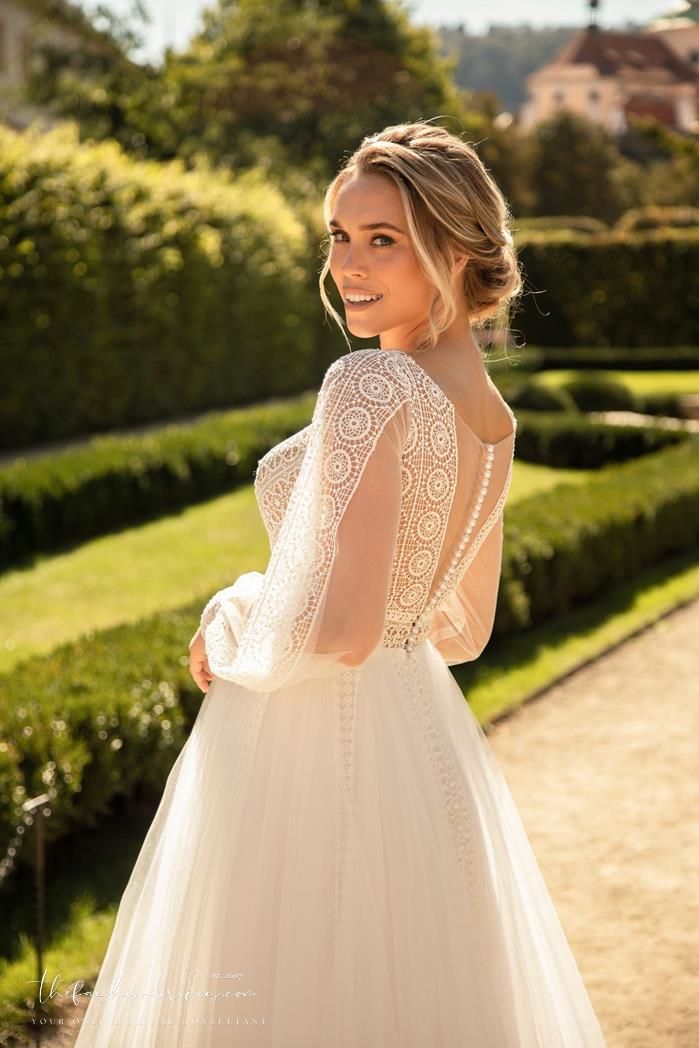 Natali Bridal 2022 Spring Bridal Collection – The FashionBrides